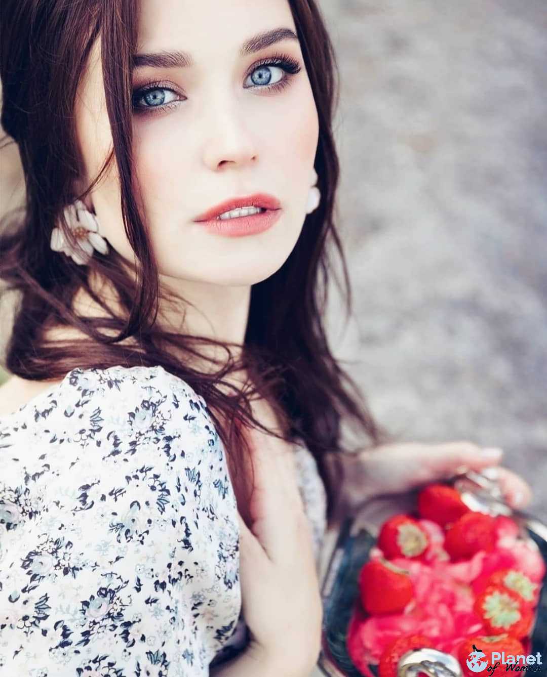 Everything You Need to Know About Dating Swiss Women